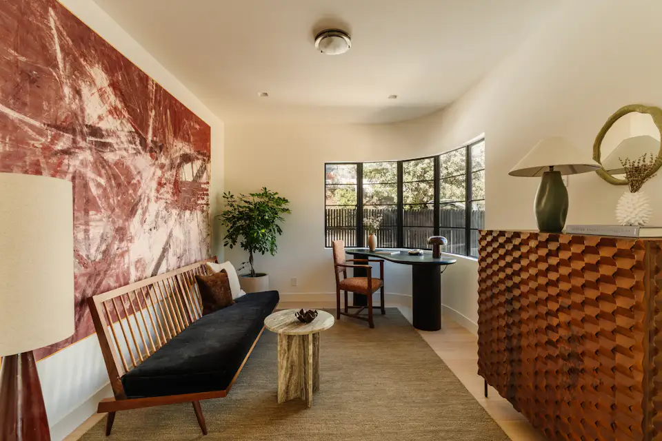 Photo 7 of 14 in After a Complete Overhaul, a Streamline Moderne ...