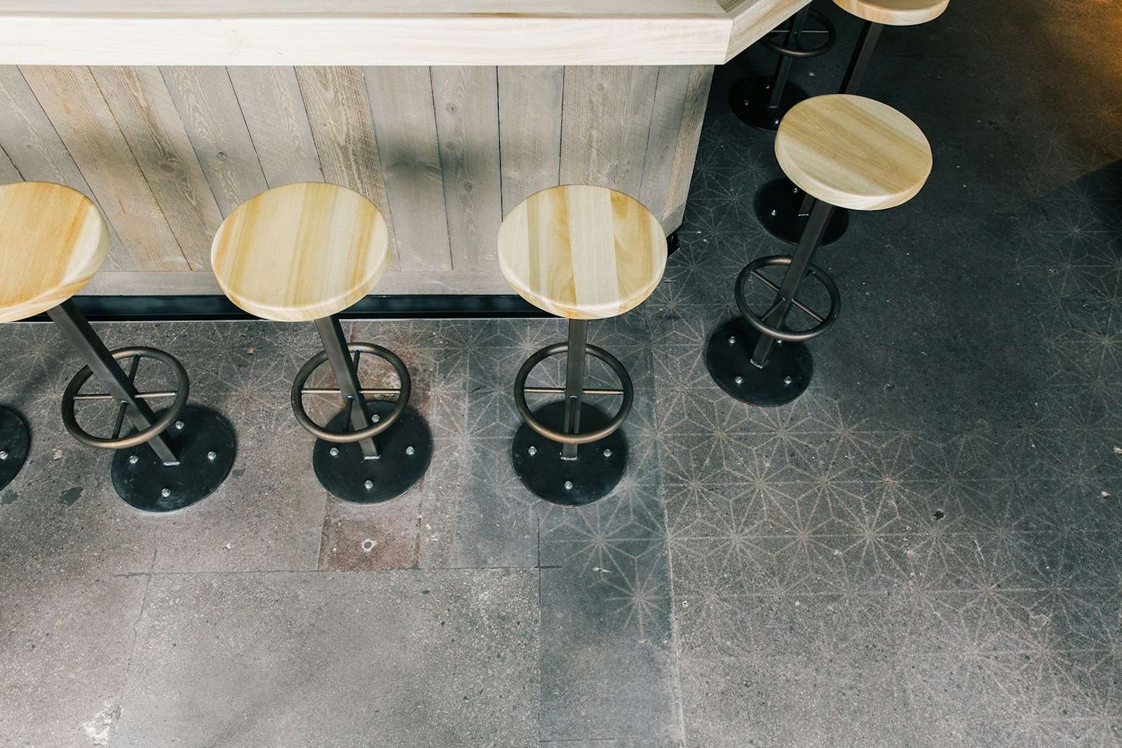 The Classic Hand Roll Bar Makes a Comeback at a New Los Angeles Sushi ...