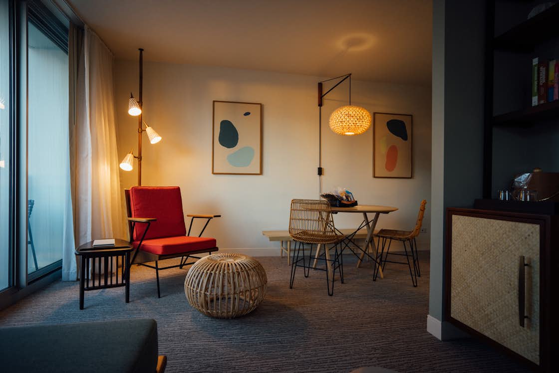 Waikiki’s Midcentury Revival Continues to Flourish With a New Jet Set ...