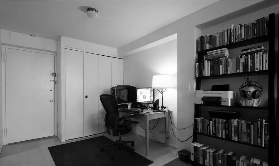 Photo 7 Of 11 In In Just 450 Square Feet A New York Architect Crafts A Photo 7 Of 11 In In Just 450 Square Feet A New York Architect Crafts A