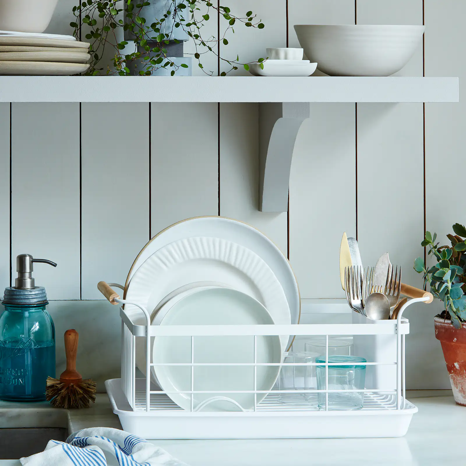 Happiness Is a Clean Kitchen—These 20 Products Can Help - Dwell