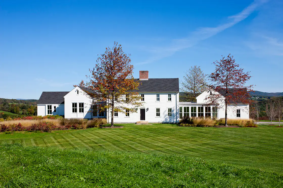 Photo 19 of 20 in 20 Modern American Farmhouses That Update Tradition ...