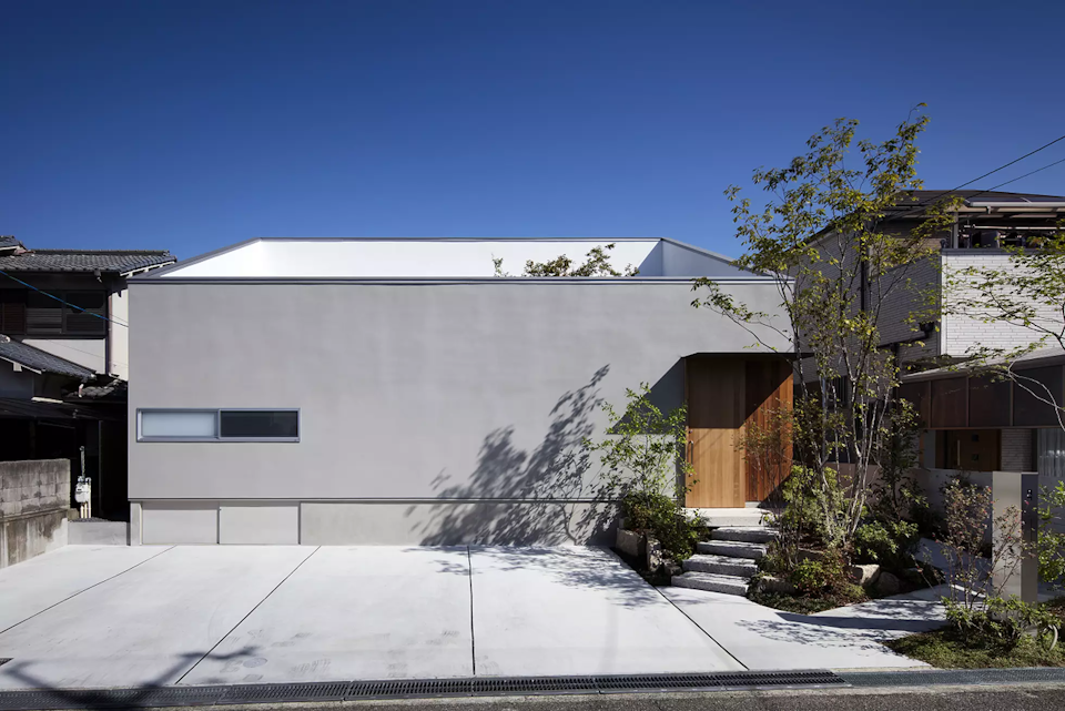 House in Mihara (10 Photos) - Dwell