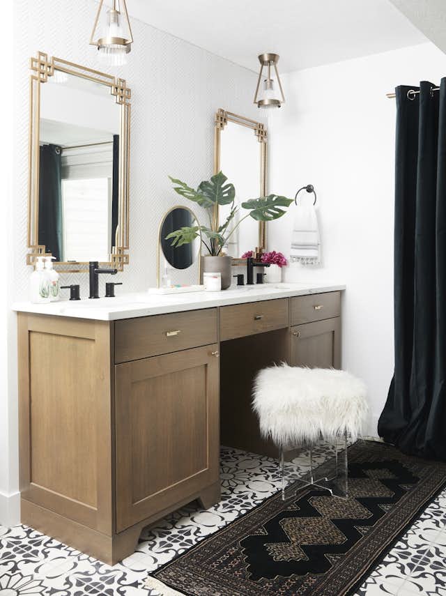 Photo 5 of 7 in How to Make Your Powder Room Look Absolutely Dynamite ...