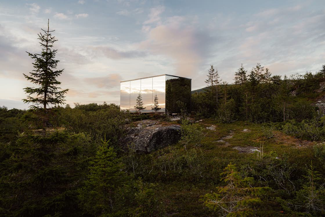 You Can Vanish Into the Woods With These $125K Mirrored Prefabs - Dwell