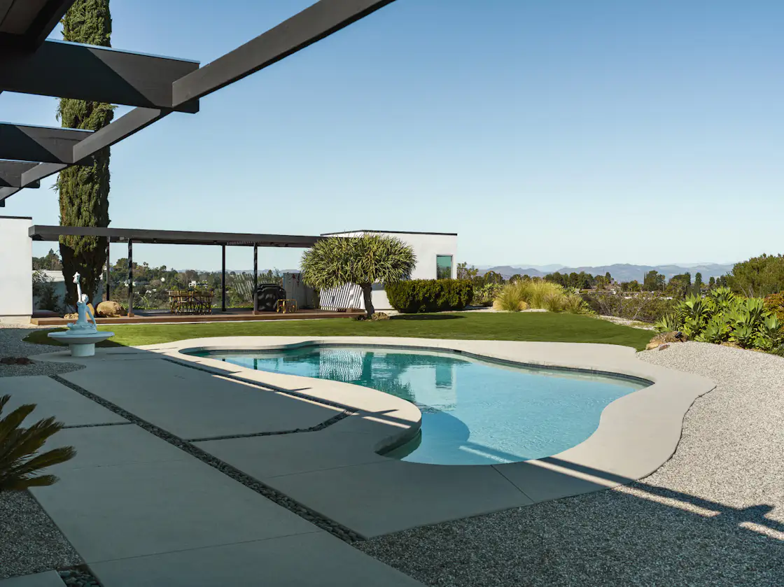 Photo 15 of 20 in The Mystery of L.A.’s “Lost Neutra” House - Dwell