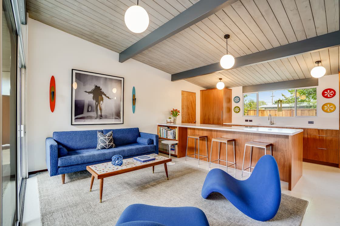 Photo 2 of 14 in This Meticulously Restored Eichler in the Bay Area ...