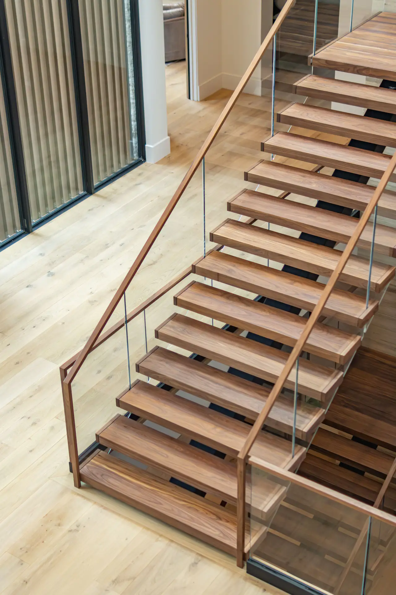 Photo 1 of 10 in Make a Floating Staircase the Centerpiece of Your Home ...