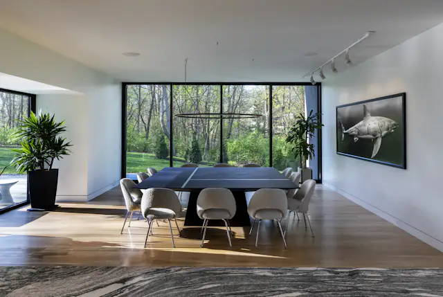 This Plus Sign-Shaped Home in Central Indiana Knows All Its Angles - Dwell