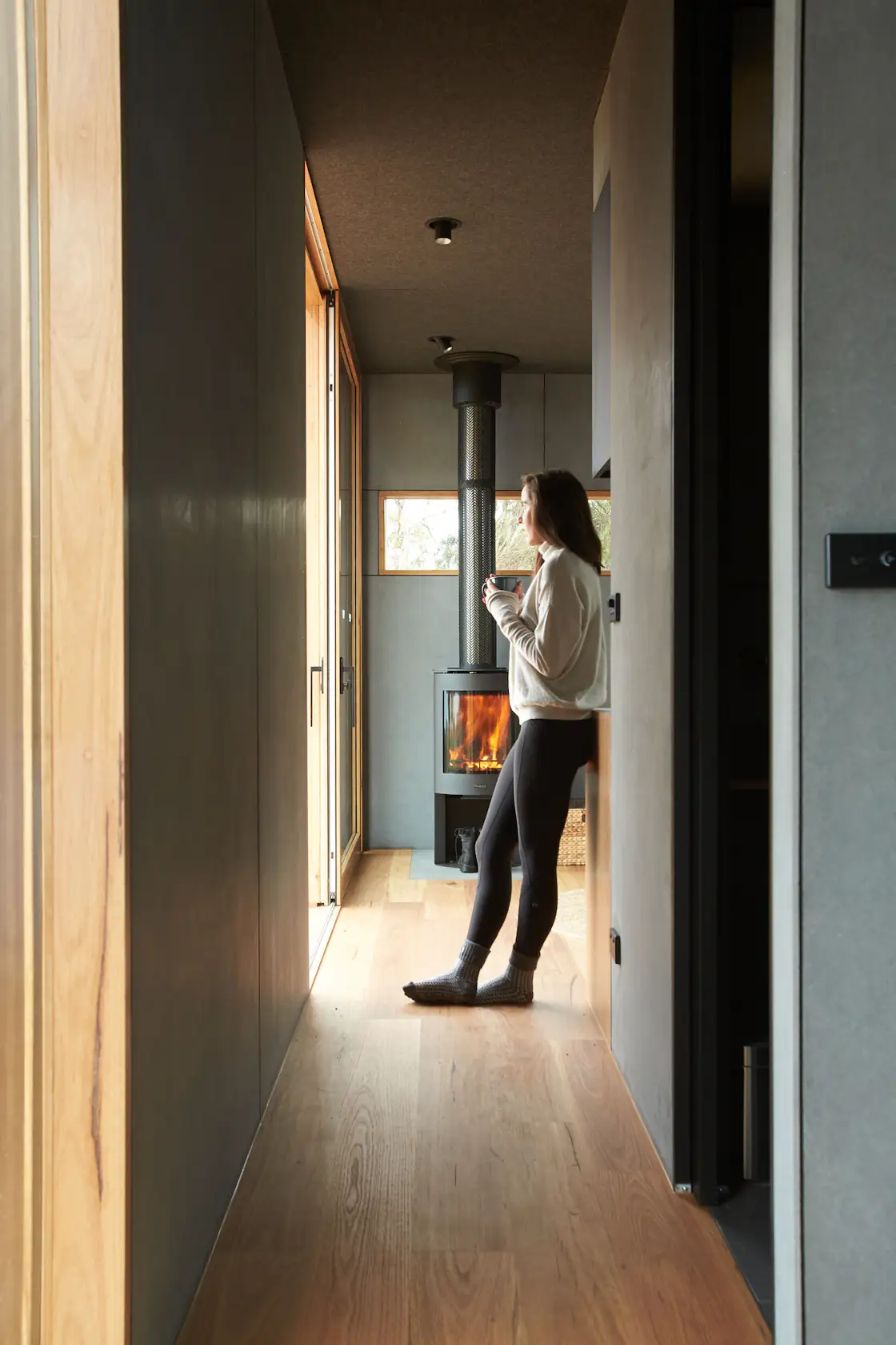Photo 6 of 9 in This Flat-Pack Prefab Is Designed With Remote Living in ...