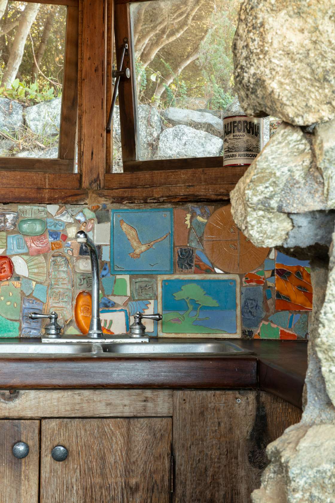 Architect Mickey Muennig’s Big Sur Home Lists for $7M - Dwell