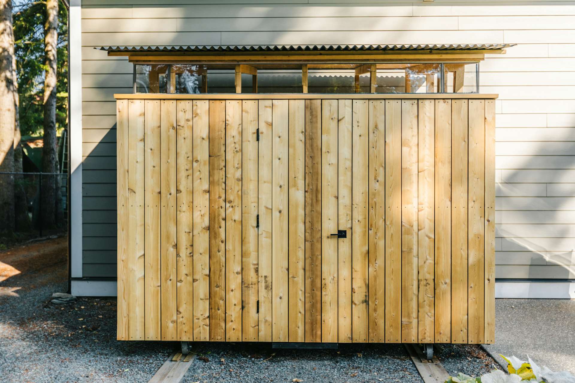 Photo 9 of 11 in Budget Breakdown: An Architect DIYs a Luminous Work ...