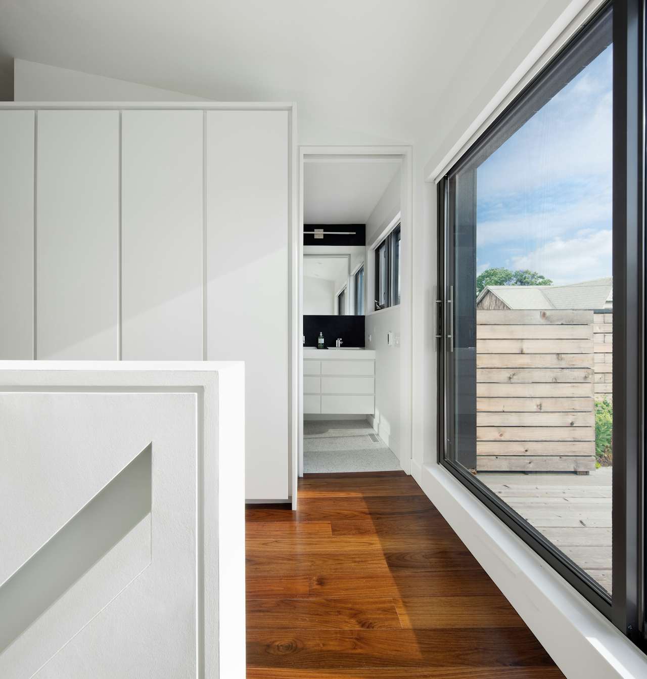 Contrast House posted by DUBBELDAM Architecture + Design (10 Photos ...