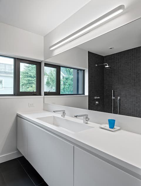 Photo 11 of 16 in Contrast House by DUBBELDAM Architecture + Design - Dwell