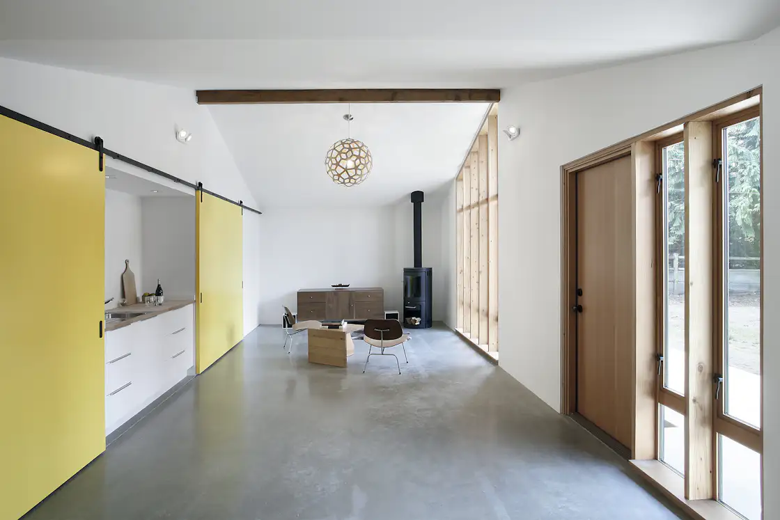 Stable Conversion (8 Photos) - Dwell