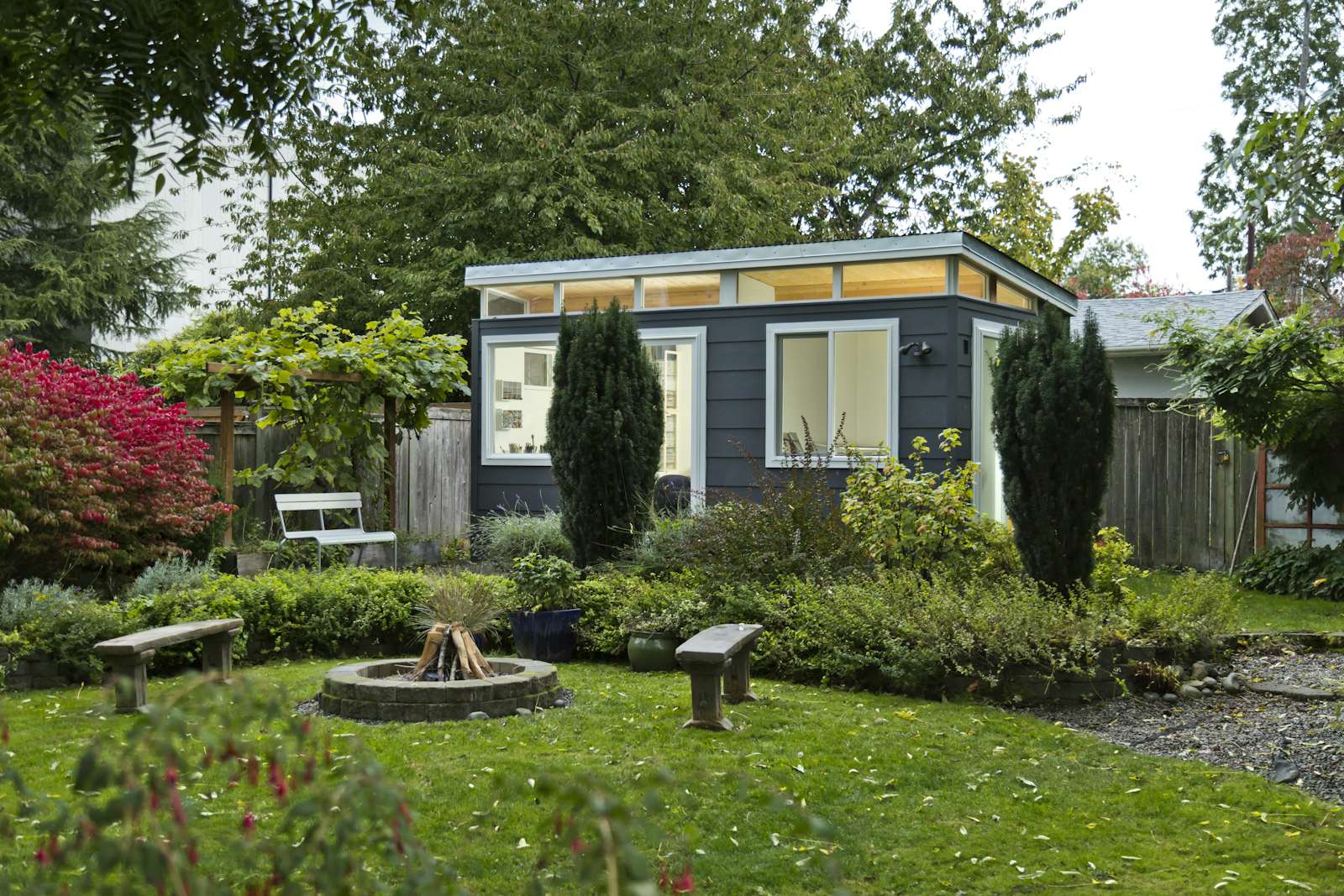 Photo 9 of 14 in Modern-Shed He-Shed, She-Shed by Modern Shed, Inc - Dwell