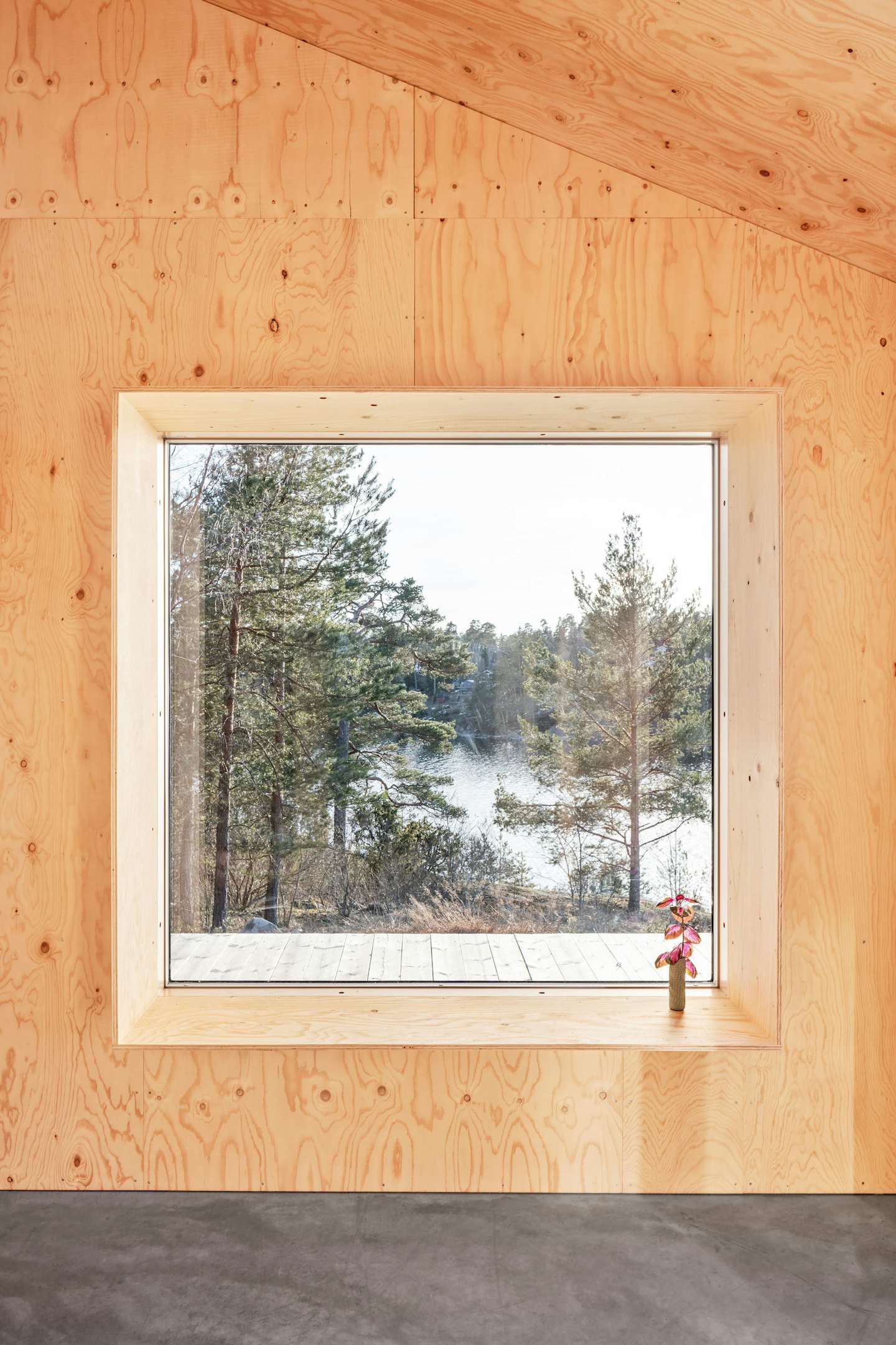 Photo 5 of 13 in A Tiny Cabin in Rural Sweden Pops With Red Pinewood ...