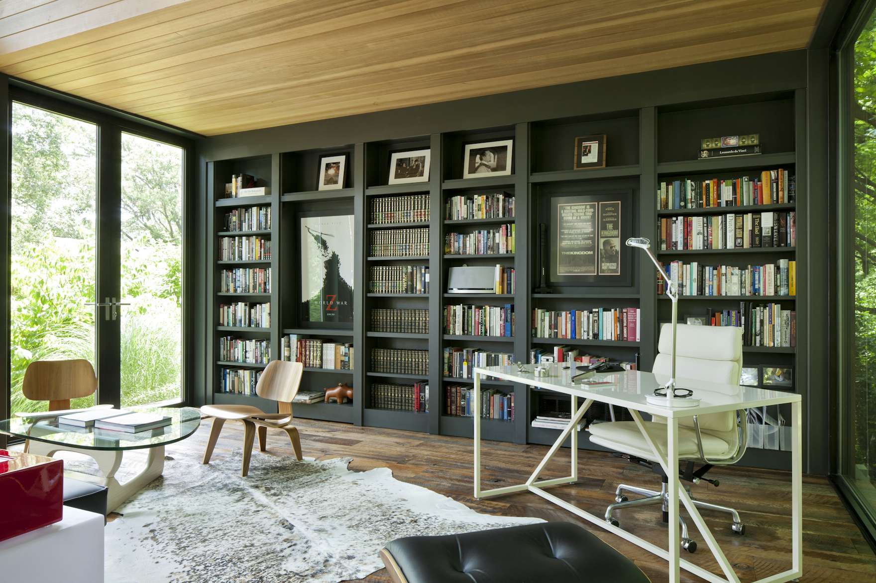 Photo 5 of 10 in Bookshelves Conceal Hidden Rooms in This Secret-Filled ...