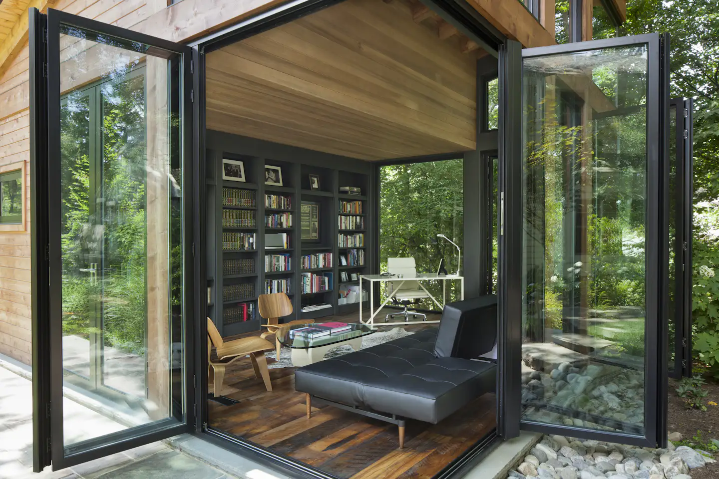 Modern Writer's Studio by Harrison Design - Dwell