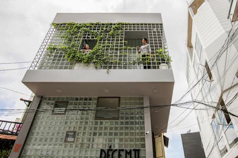 Glass-Block Micro House by ROOM+ - Dwell