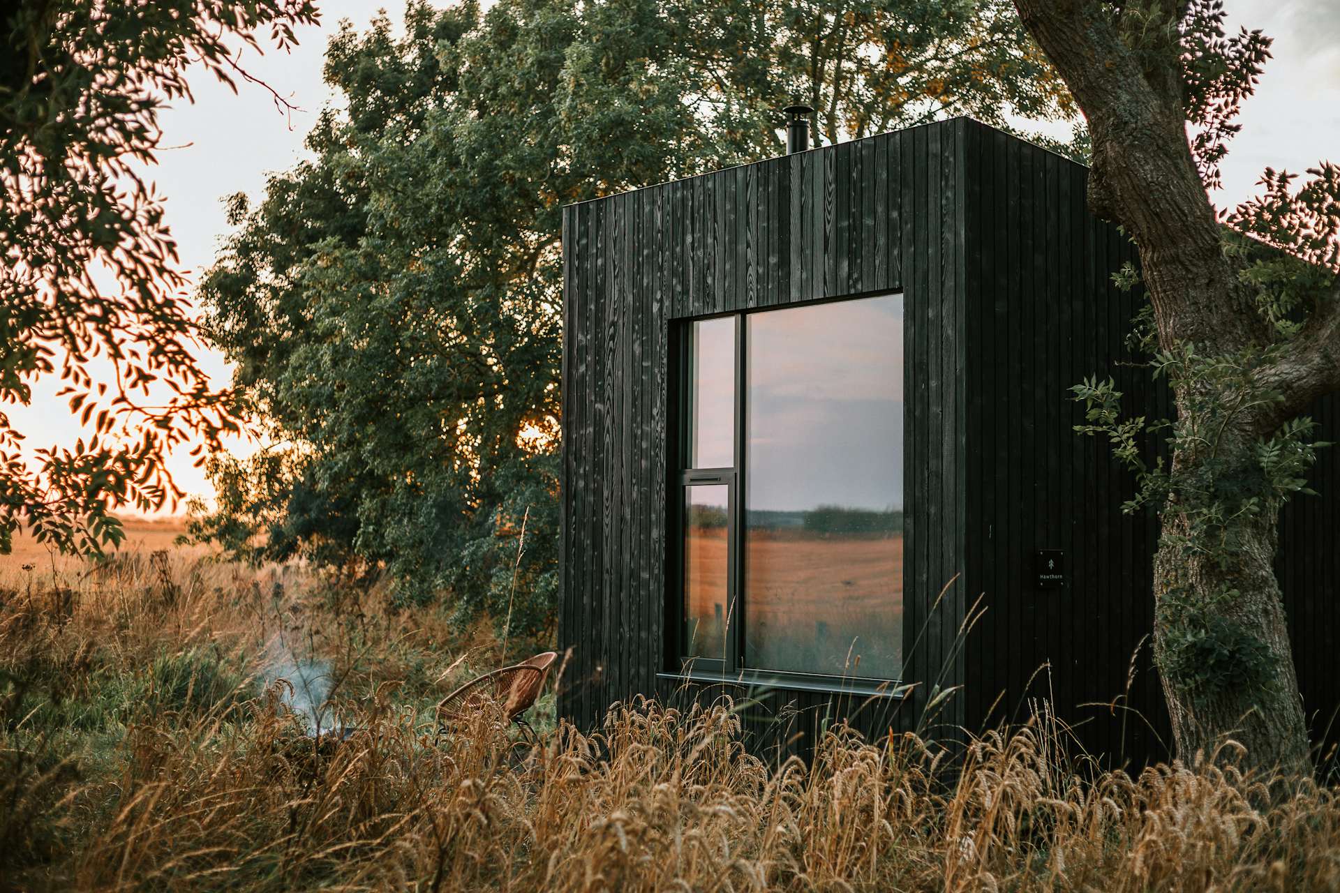 Photo 3 of 12 in These Beach Shack–Inspired Prefabs Along U.K.’s North ...