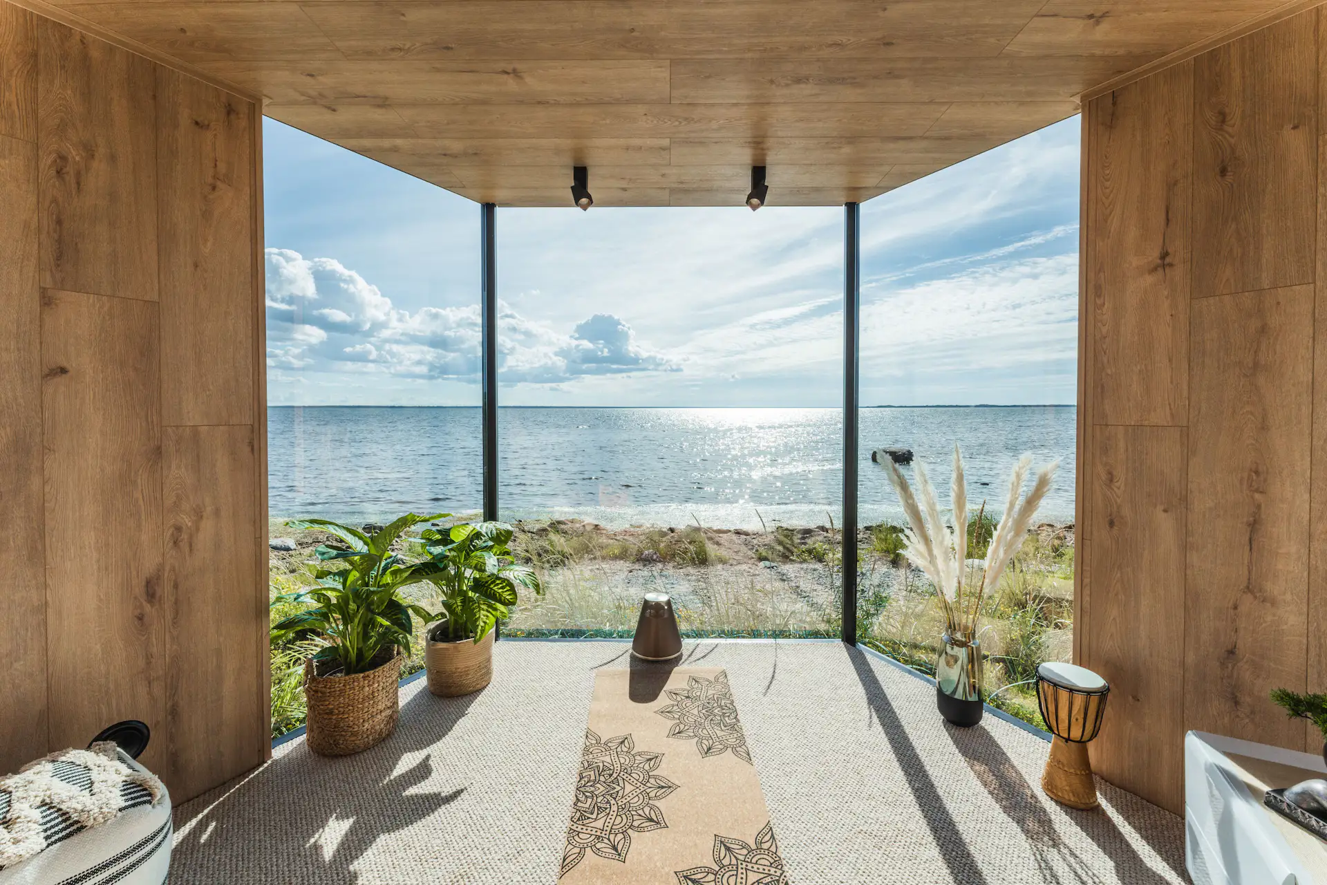 This $32K Backyard Prefab Office Features Walls of Windows - Dwell