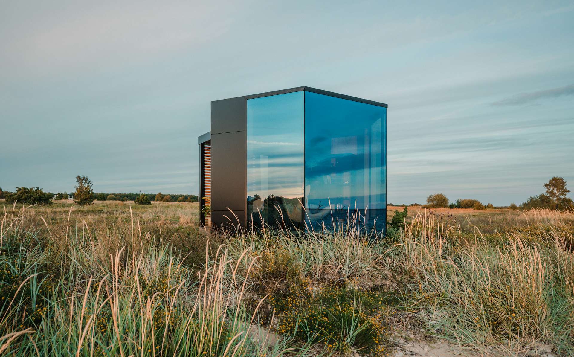 This $32K Backyard Prefab Office Features Walls of Windows - Dwell