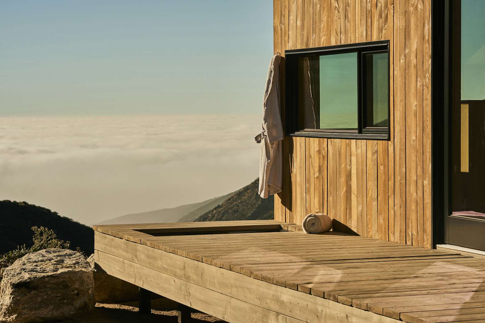 Photo 3 of 11 in This Tiny Cabin Takes Remote Work to a Whole New Level ...