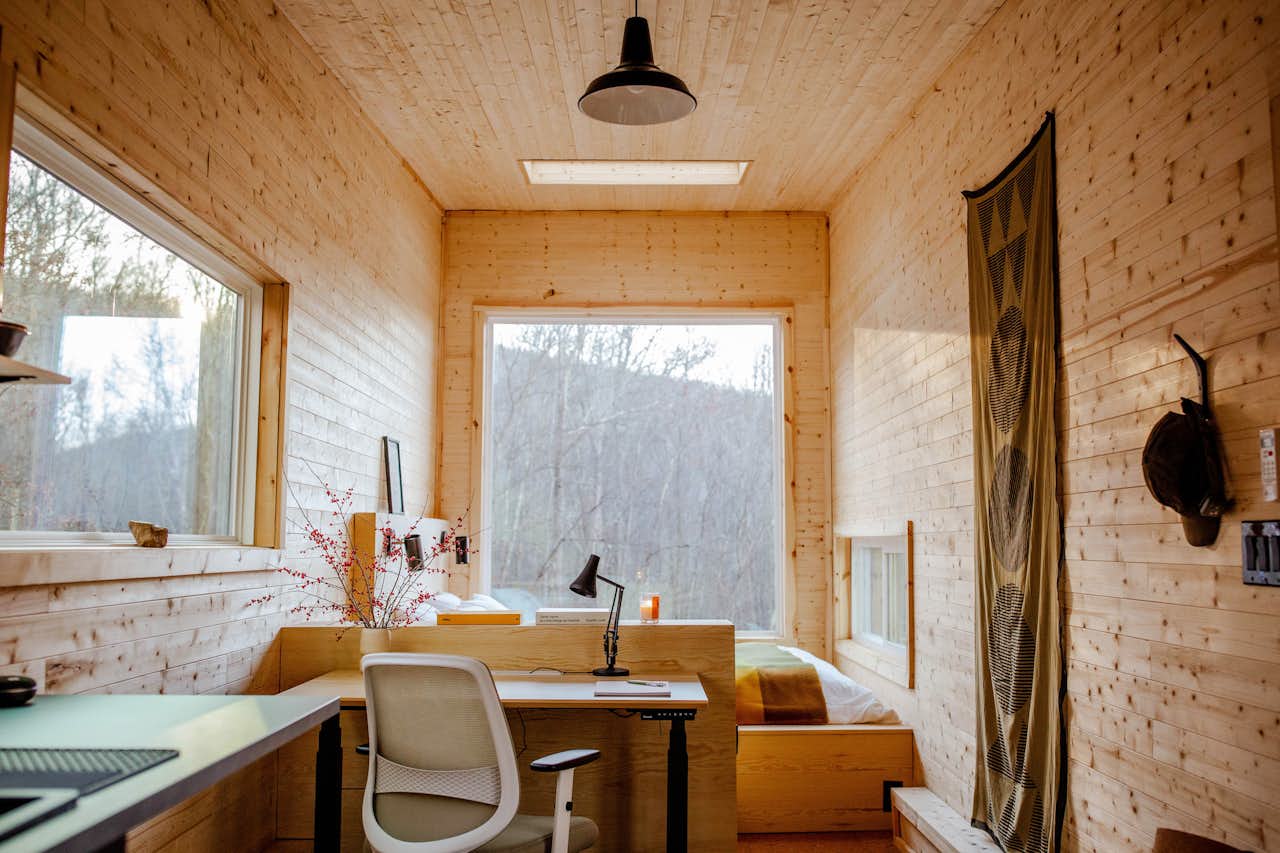 Photo 4 of 12 in This $225-a-Night Tiny Cabin in Upstate NY Was Built ...