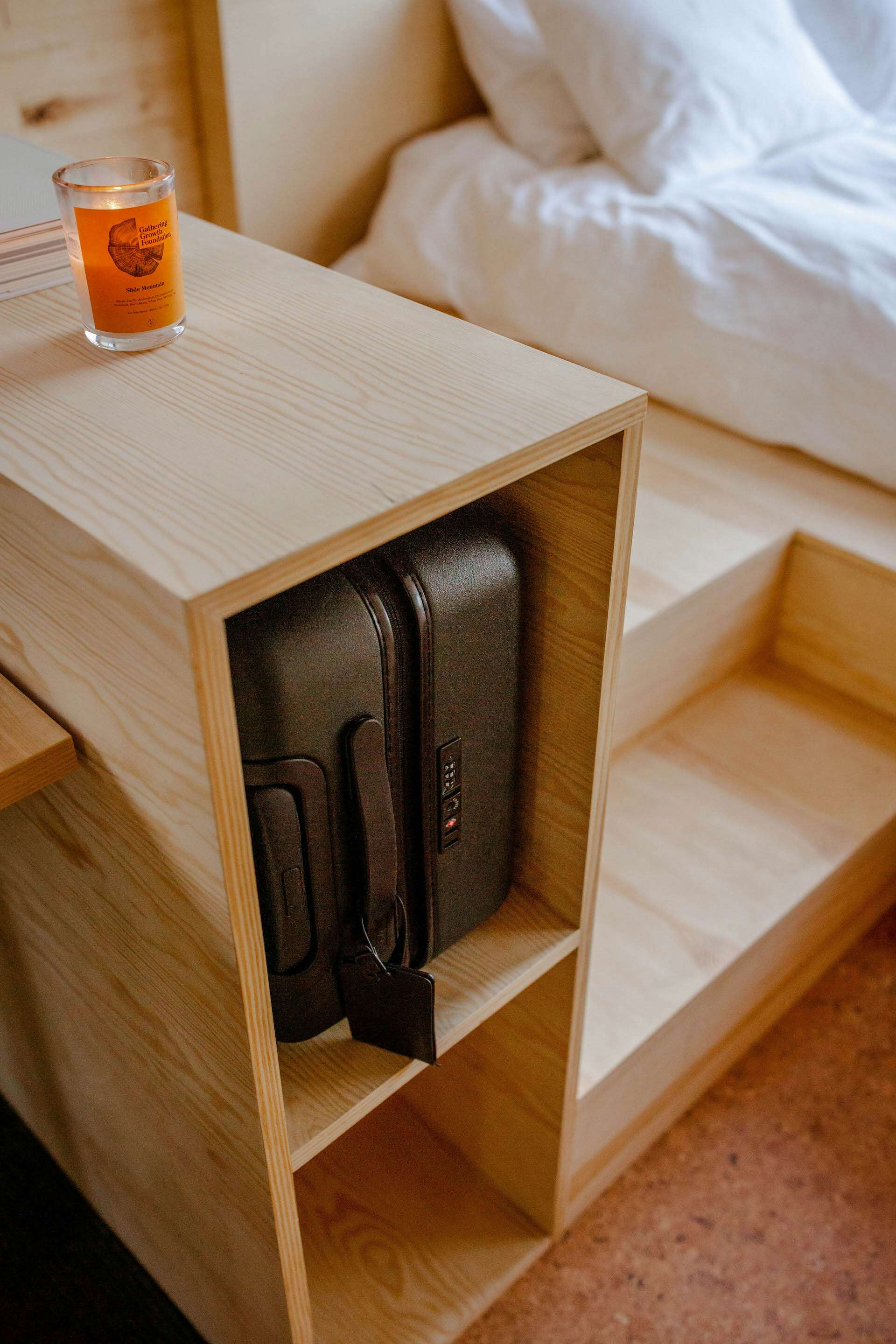 This $225-a-Night Tiny Cabin in Upstate NY Was Built Entirely for ...