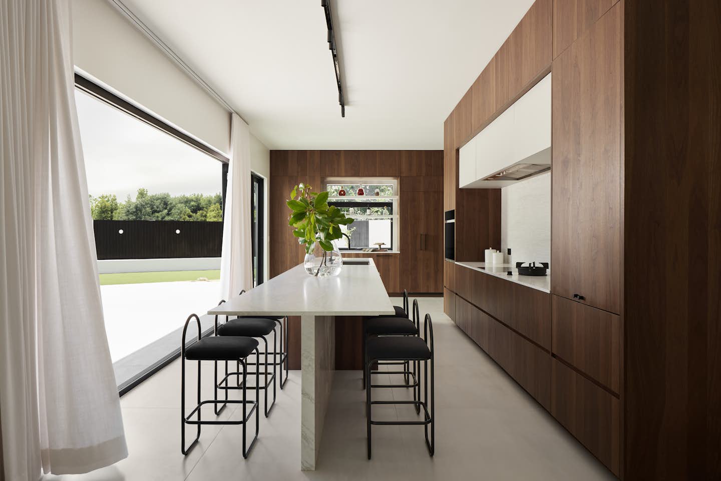 Photo 7 of 22 in Budget Breakdown: You’d Never Guess This Serene Family ...