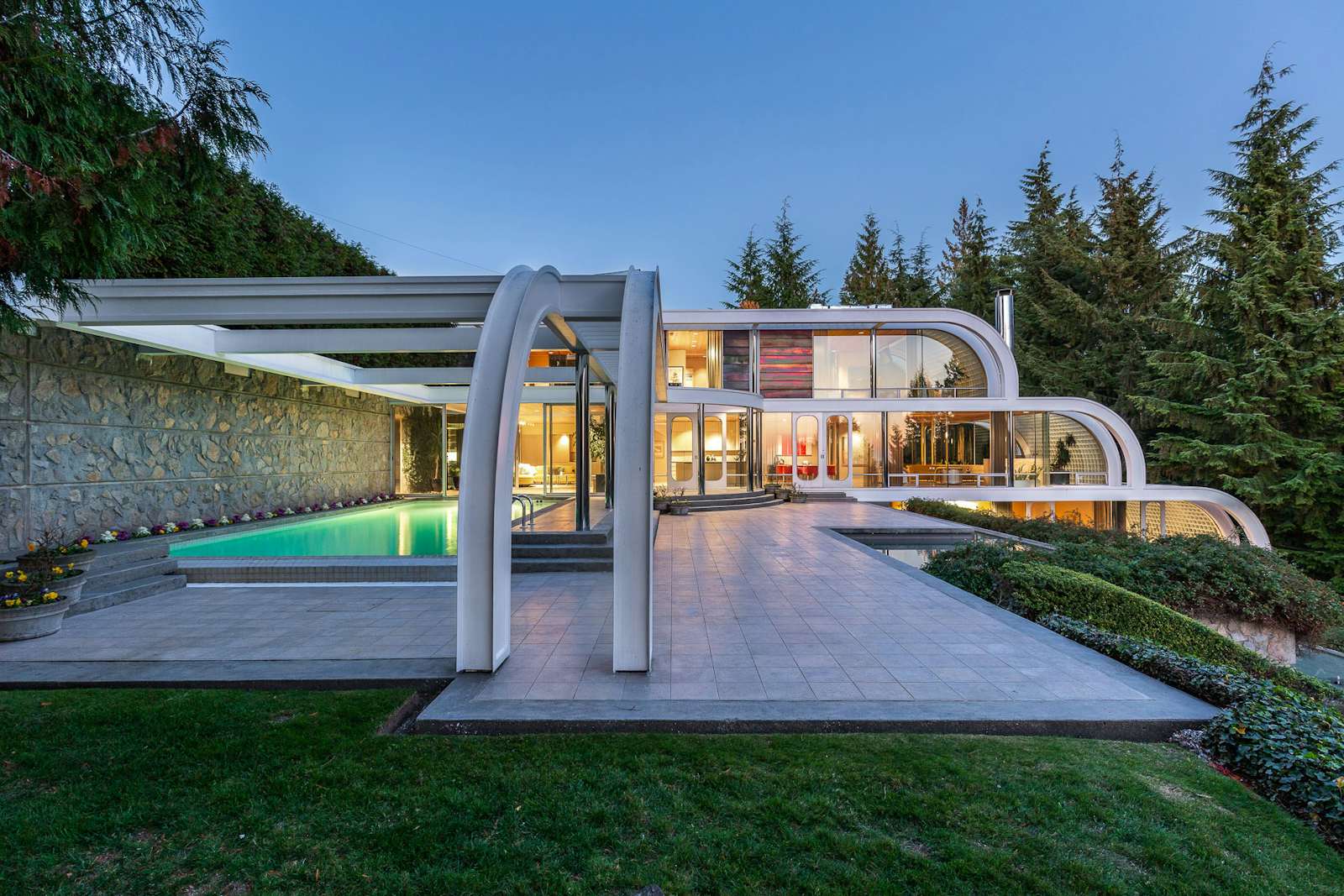 An Arthur Erickson-Designed Masterpiece in Canada Asks $12.5M Modern ...