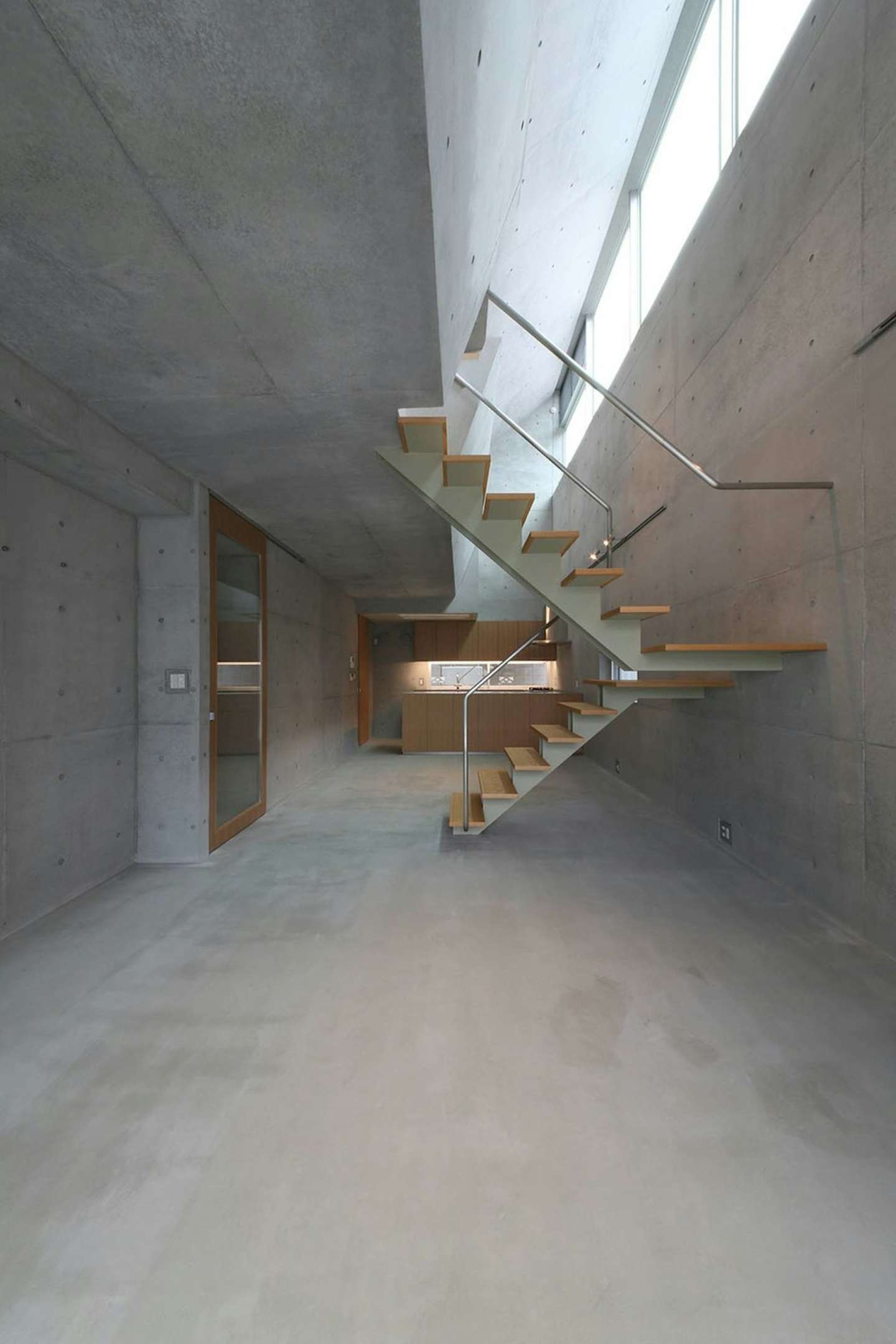Photo 6 of 35 in 35 Modern Homes That Make the Case for Concrete from ...