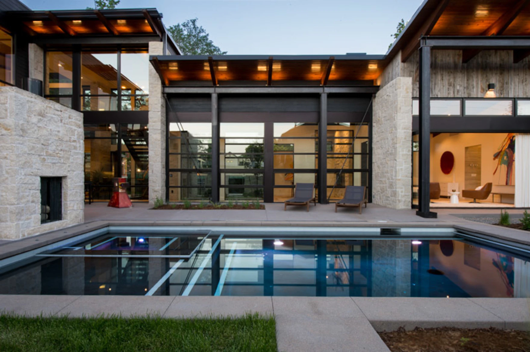 Glass Takes Center Stage in These 10 See-Through Homes - Dwell