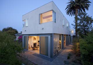 Photo 12 of 15 in Eco-Friendly Prefabs and the Modern Mobile Home ...