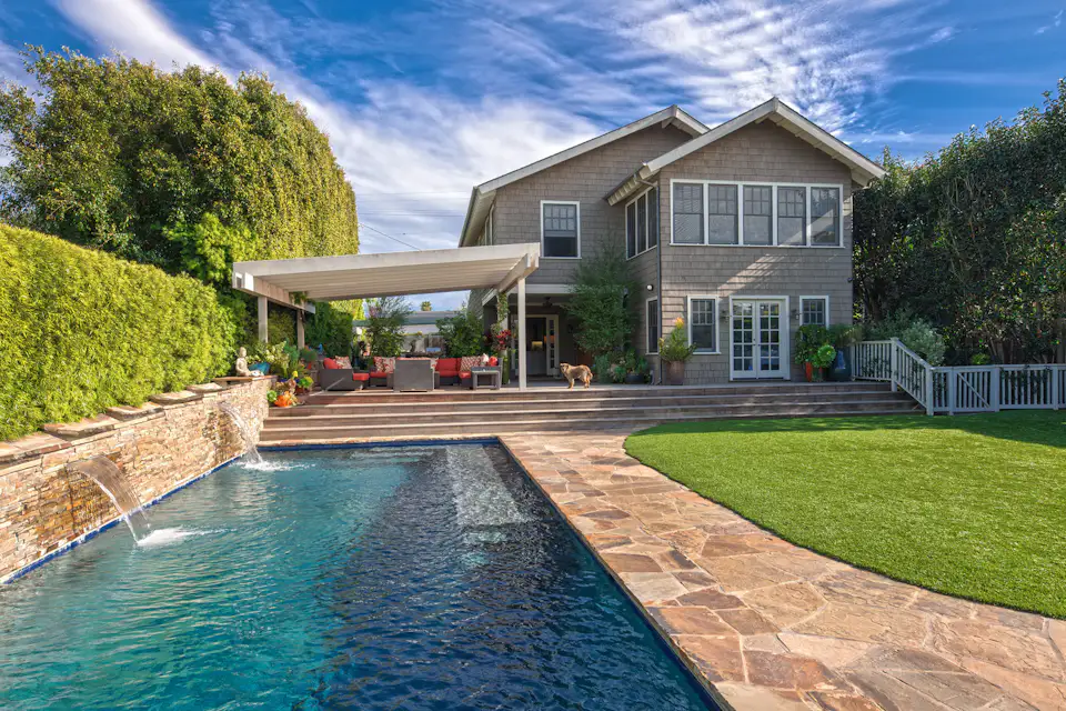 On the Market For $4.5M, This Venice Beach Compound Captures the ...