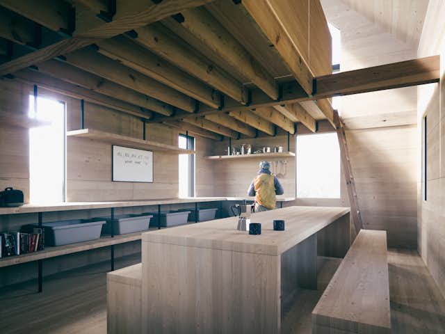 Photo 7 of 9 in Create Your Own Modular Hut With a Brilliant ...