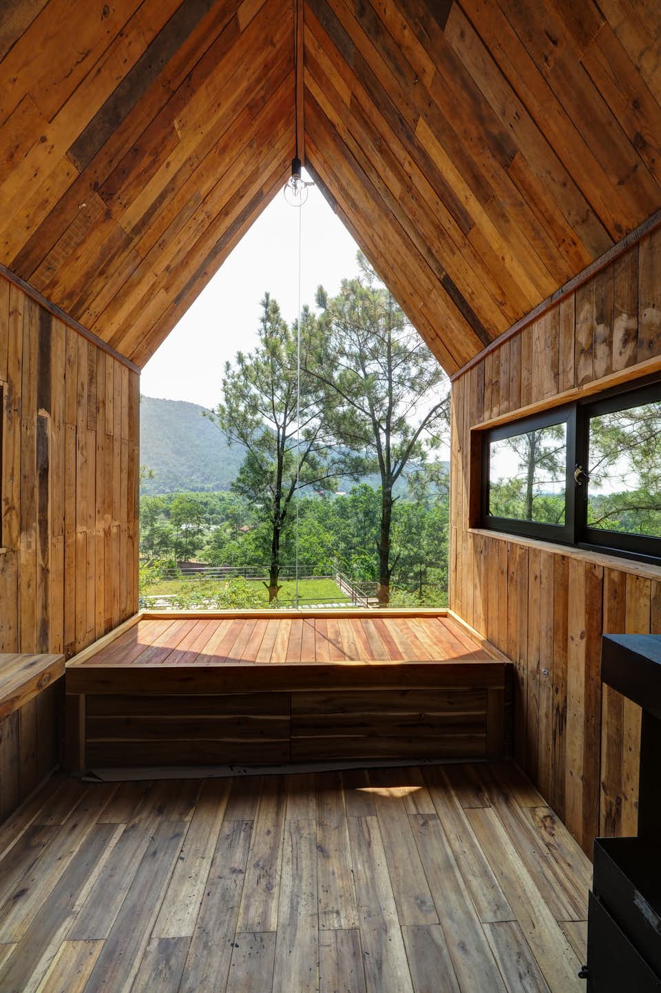 Photo 8 of 15 in This Minimalist Cabin in Vietnam Is the Perfect Forest ...