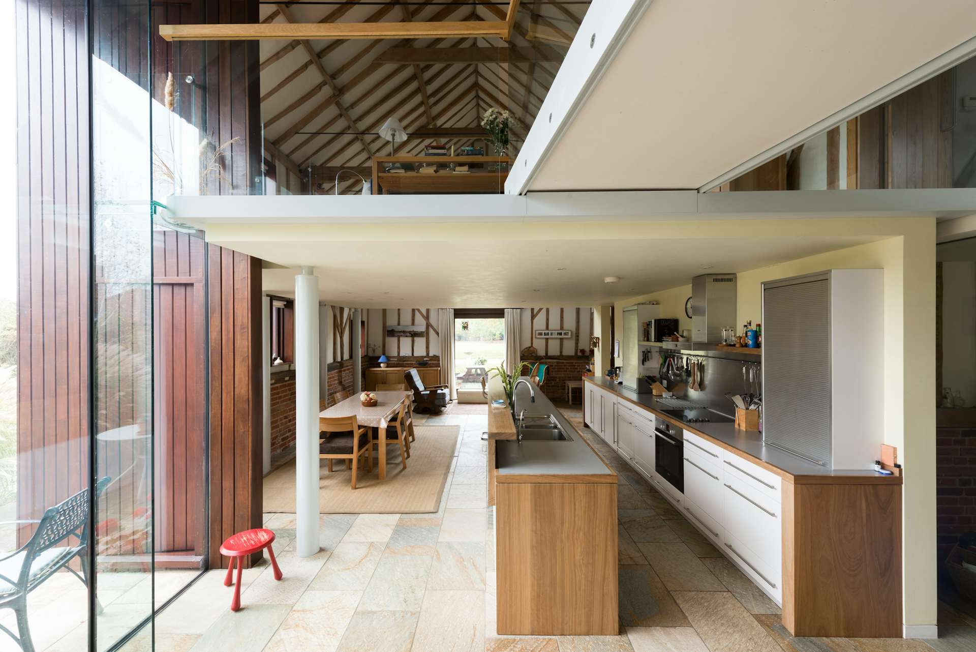 Photo 5 of 14 in This Spectacular Suffolk Barn Conversion Hits the ...