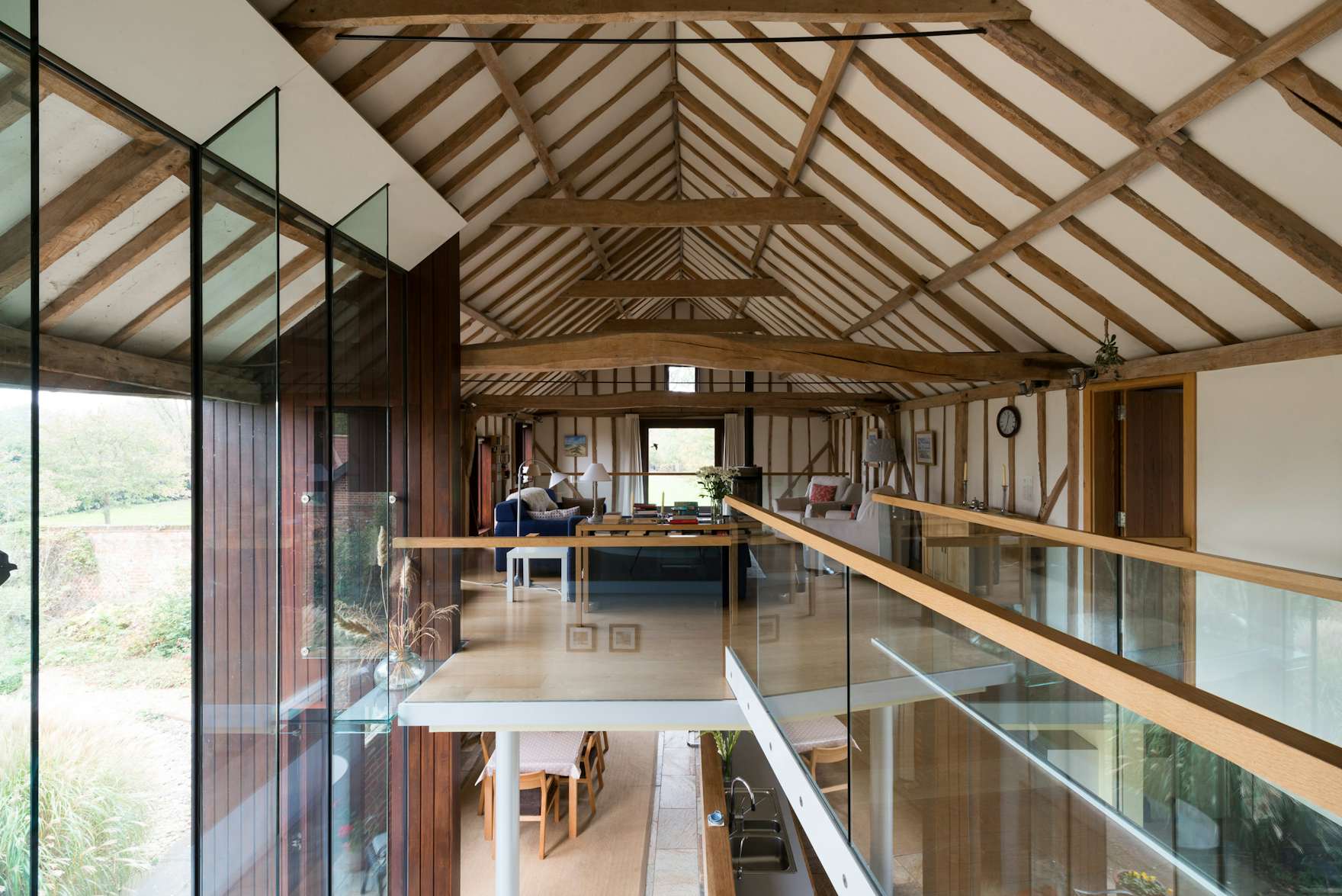 Photo 7 of 14 in This Spectacular Suffolk Barn Conversion Hits the ...