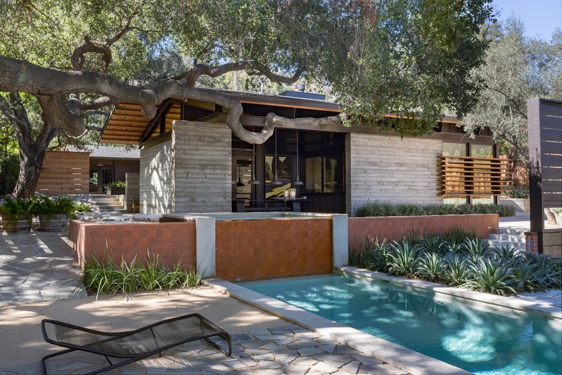 Photo 16 of 23 in A Private California Compound Hits the Market at $5M ...