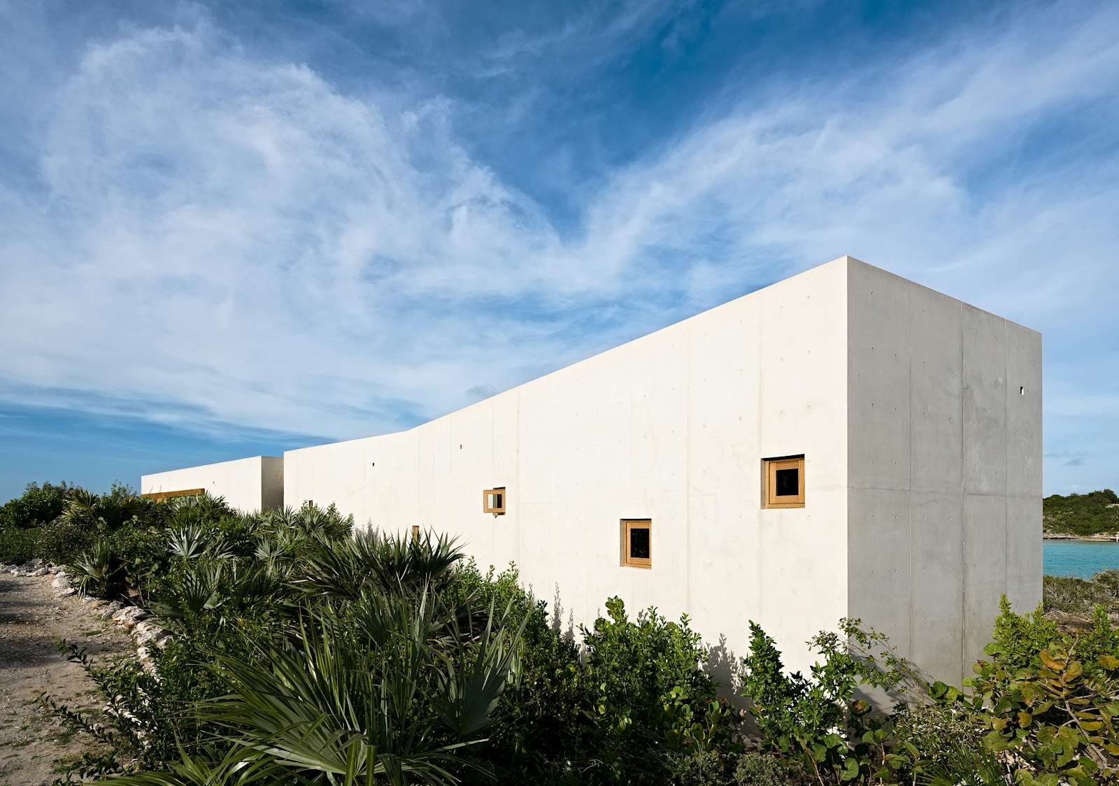 Photo 3 of 16 in A Rick Joy–Designed Retreat in the Caribbean ...