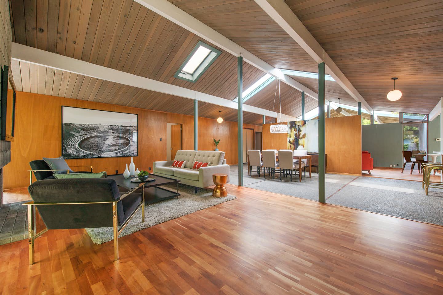 Photo 4 of 14 in Live Large in This Extra-Spacious Eichler That's ...
