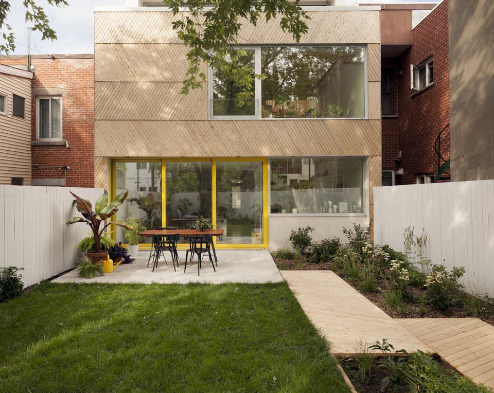 14 Row Houses and Brownstones “Before & After” Their Much-Needed ...