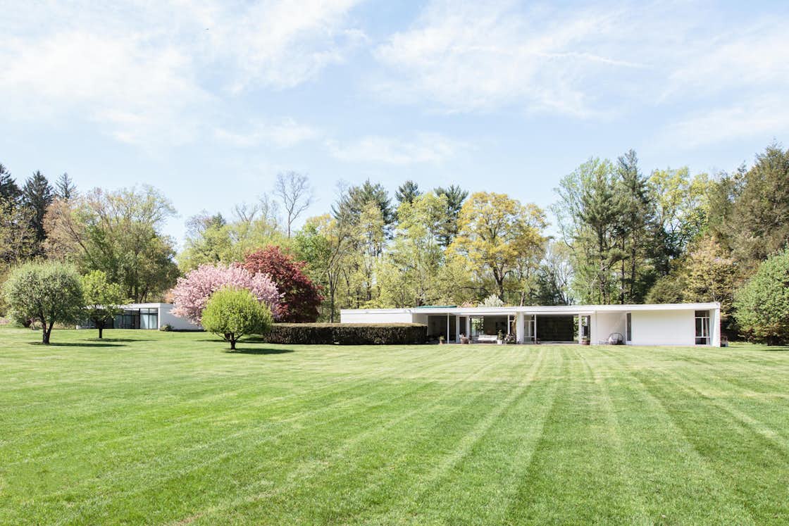 Own a Sleek Midcentury Abode by Iconic Architect Eliot Noyes For $2.75M - Dwell