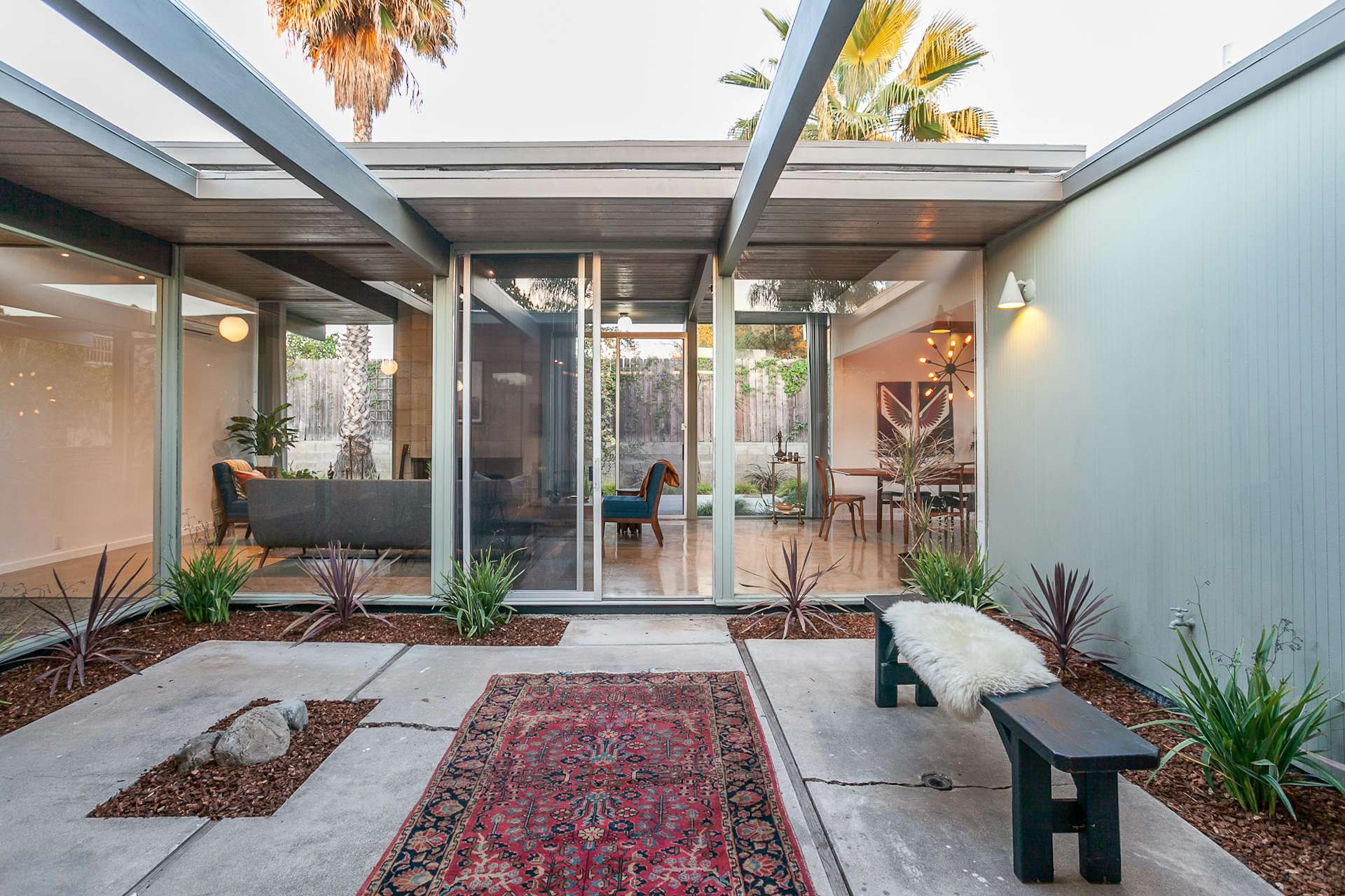 Modern Homes with Atriums - Dwell