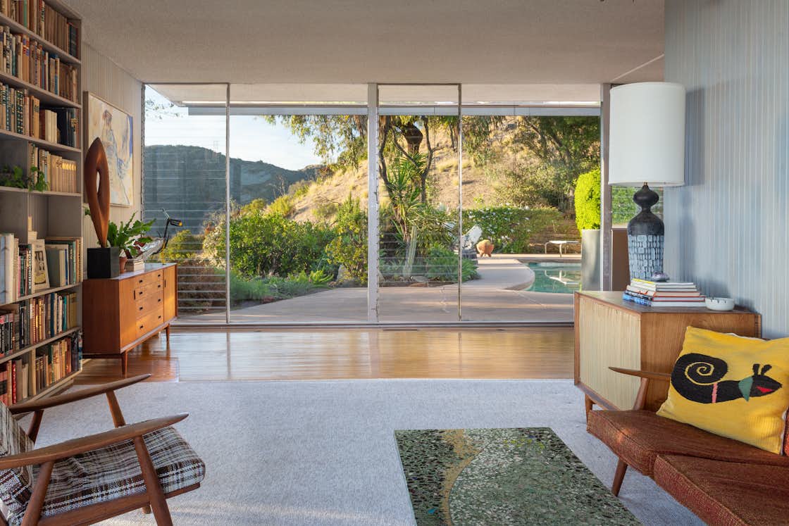 Photo 4 of 14 in A Lovely, Light-Filled Neutra Home Just Listed For the ...