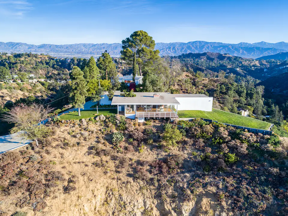 Richard Neutra's Iconic Chuey House Hits the Market For $6.25M - Dwell