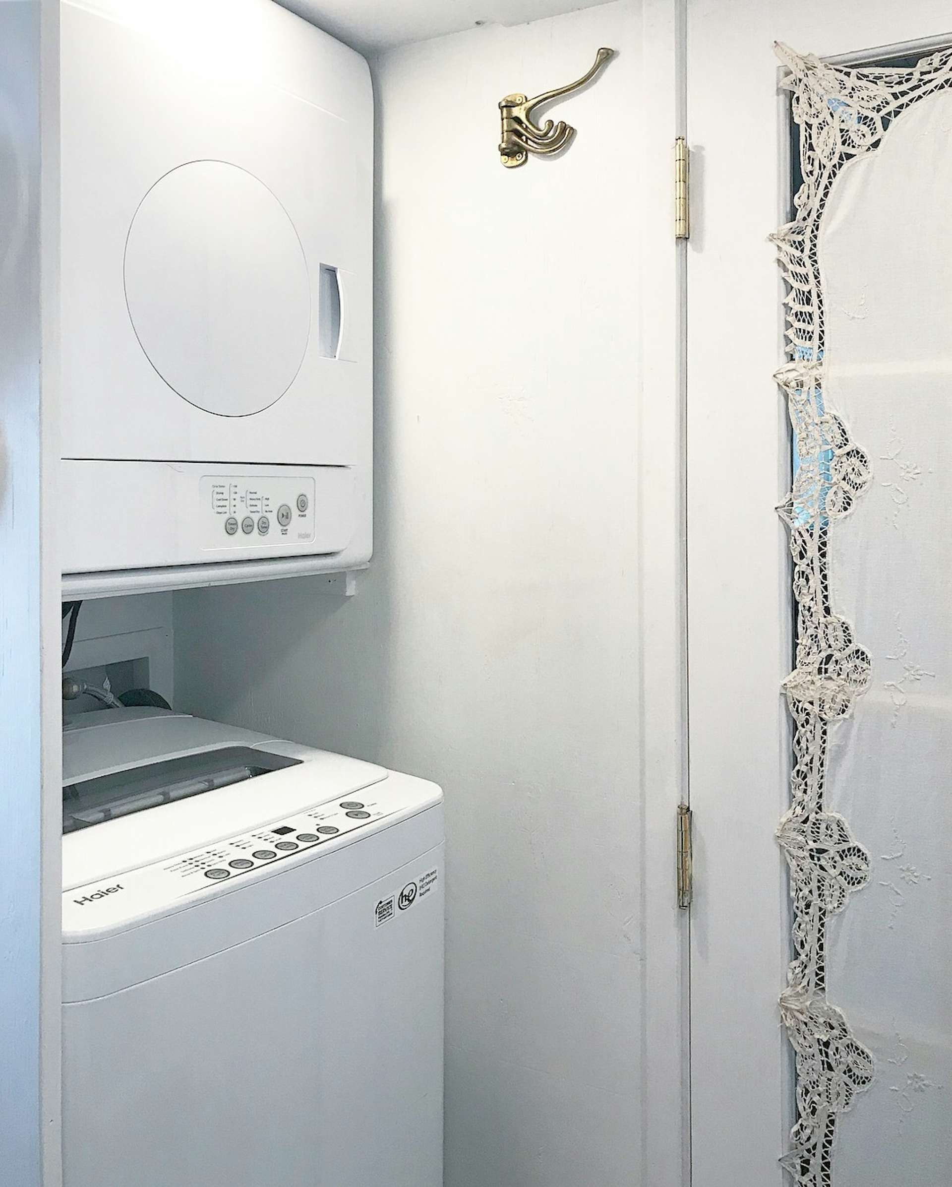 Photo 7 of 11 in Be Inspired by This Tiny House Designed and Built by a ...