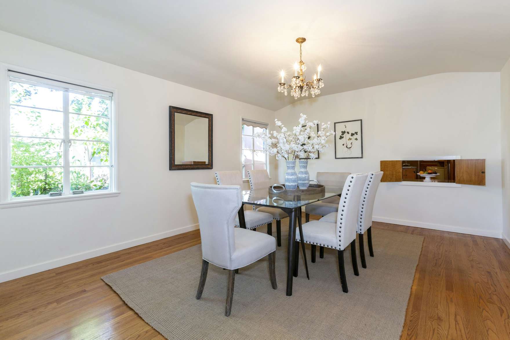 Joseph Gordon-Levitt's Vintage 1940s Ranch House Lists For $3.85M - Dwell